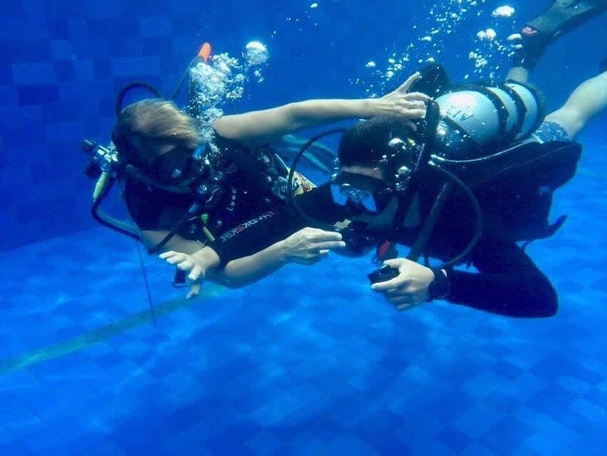 PADI Instructor Development Course Gili Islands - Invest in Yourself